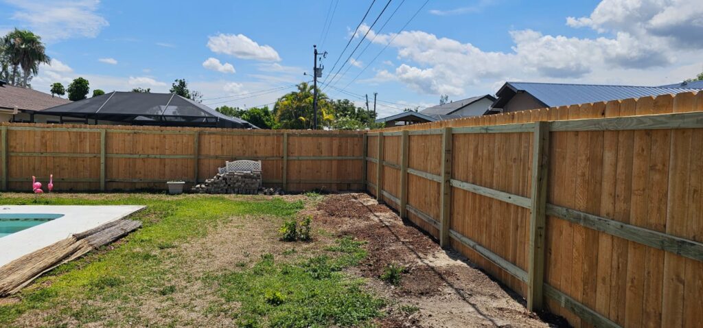 Latest Projects - Near Me Fence: Cape Coral Local Fence Experts
